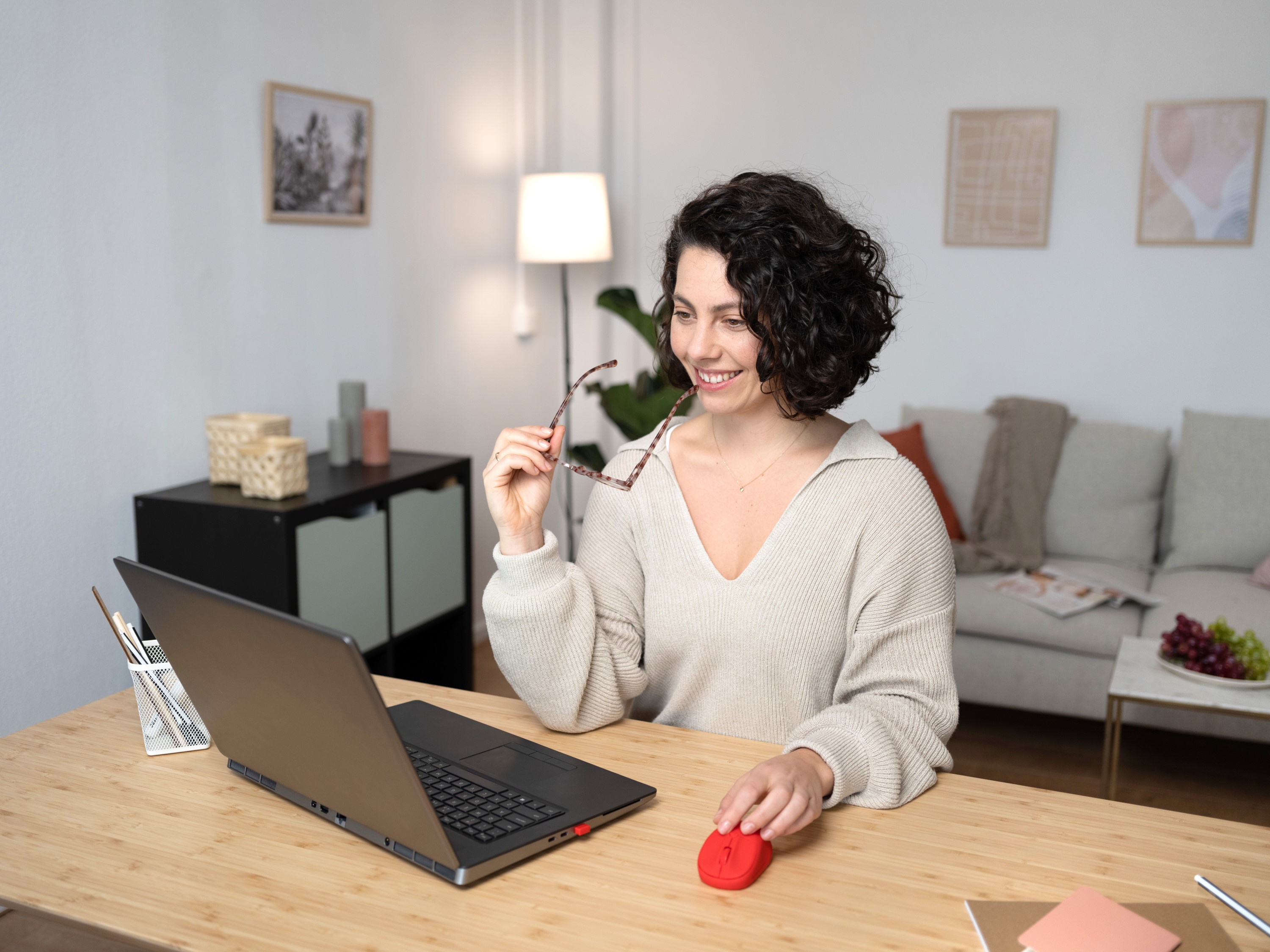 Trust.com - Media - Search - 20786